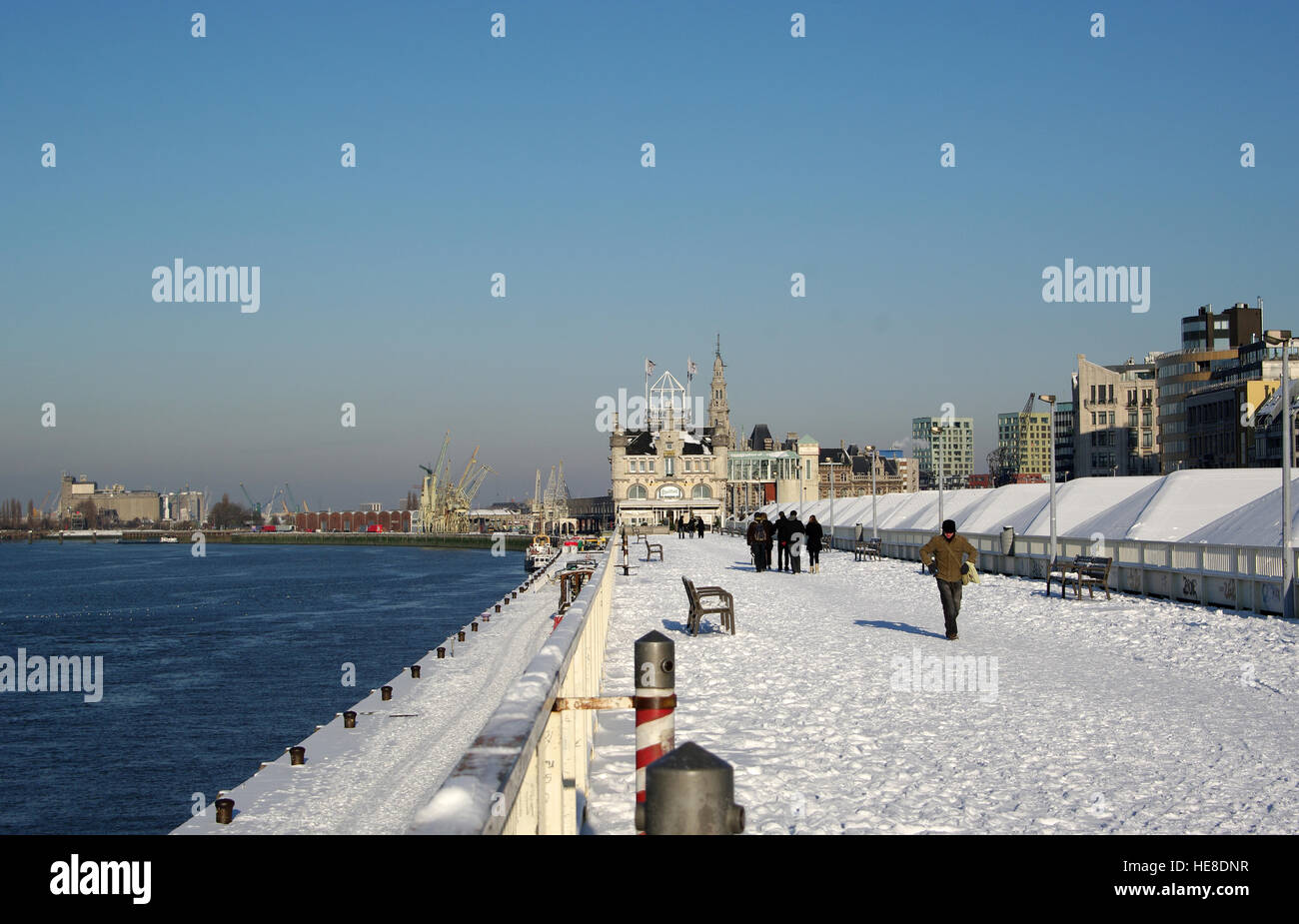 Antwerp. Belgium. The Schelda river Stock Photo - Alamy