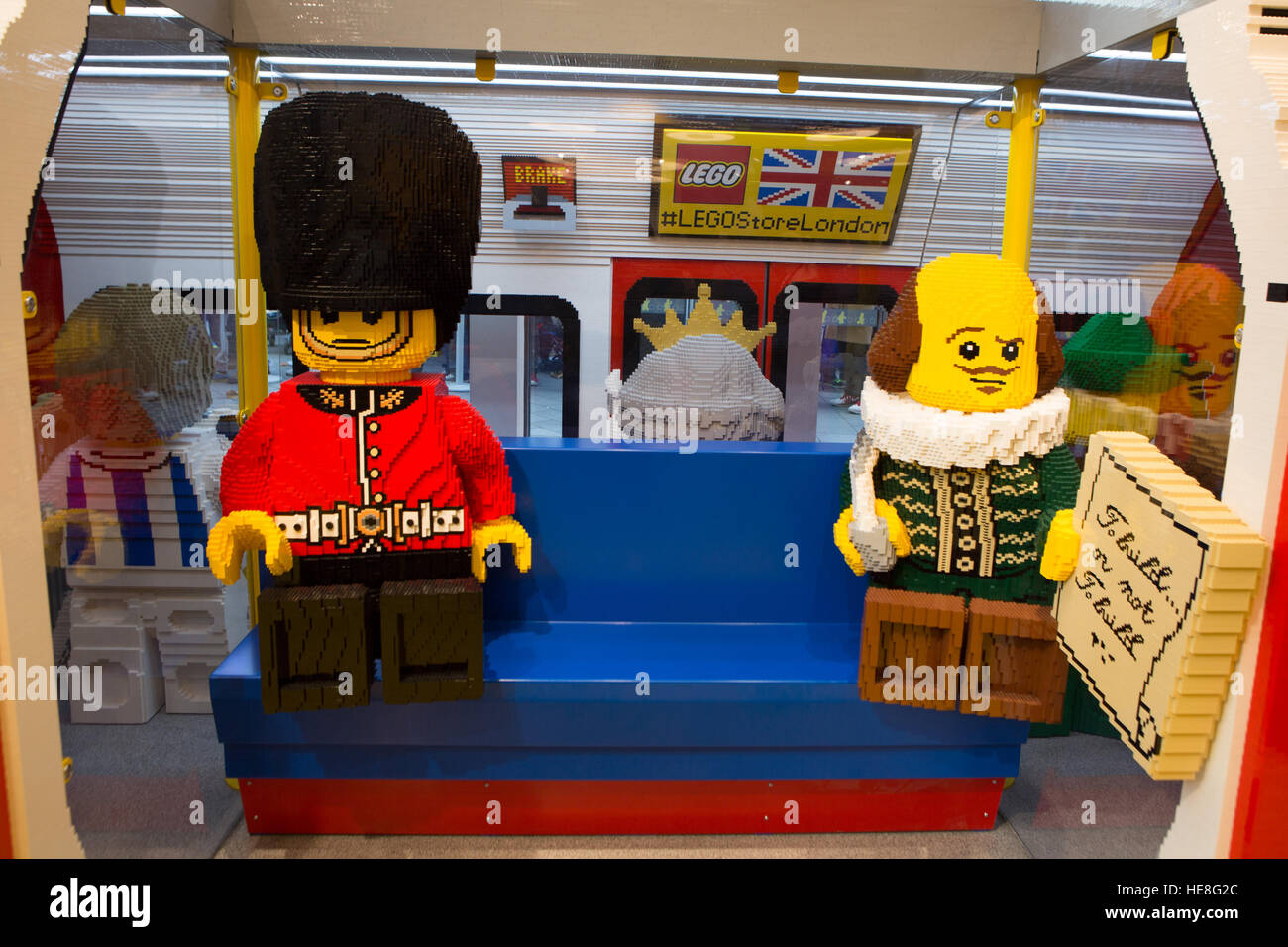 The world's largest Lego store is opens in Leicester Square Featuring ...