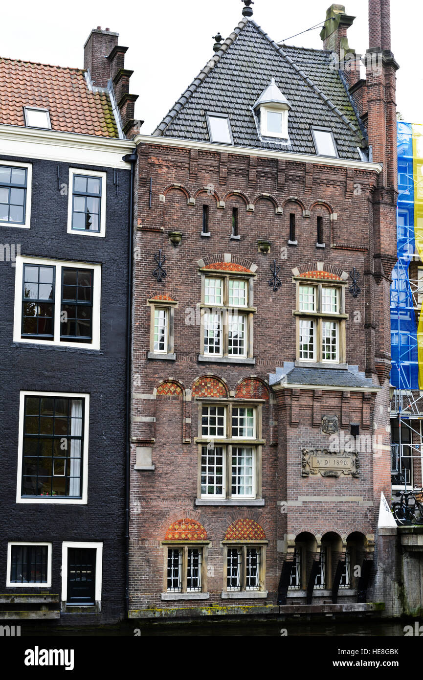 Typical dutch building hi-res stock photography and images - Alamy