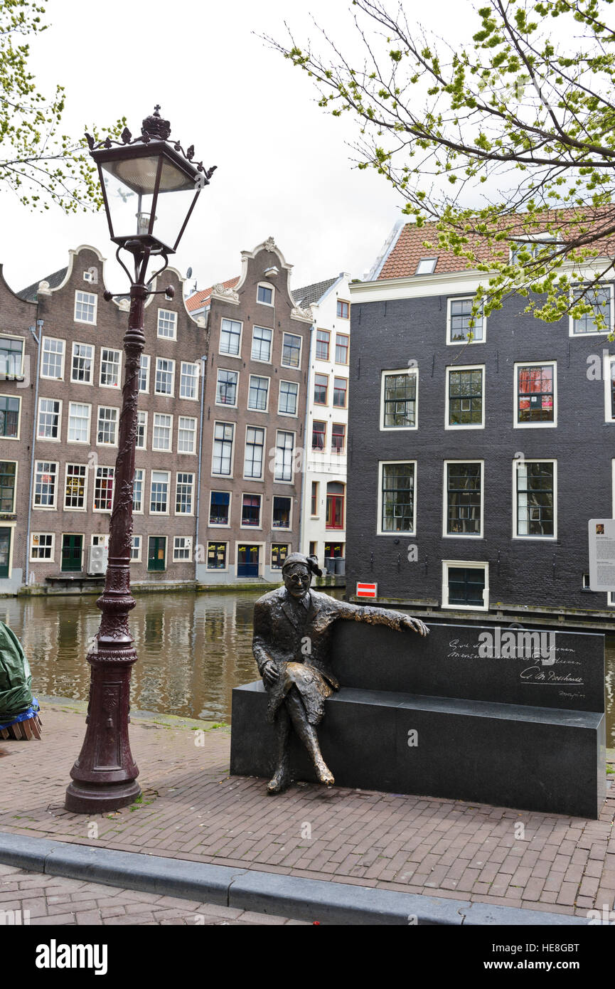 A bronze sculpture of Alida Bosshardt (Major Bosshardt) by Peter de ...