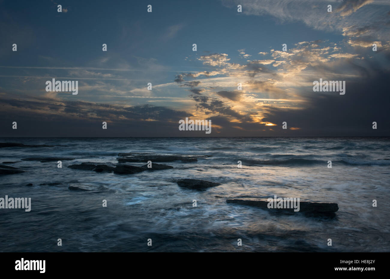 Seawaves hi-res stock photography and images - Alamy