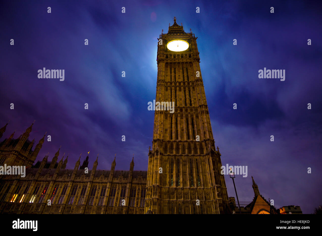 Queen Elizabeth Tower with Big Ben at night Stock Photo - Alamy