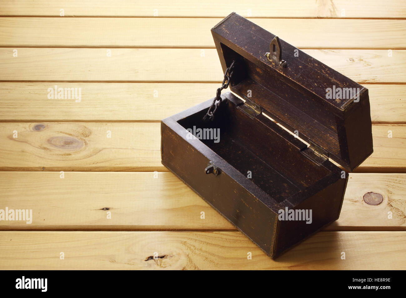 Old Wooden Box Stock Photo - Alamy
