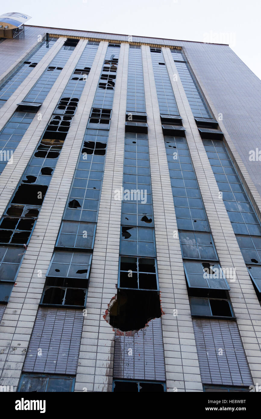 Broken office windows Stock Photo - Alamy