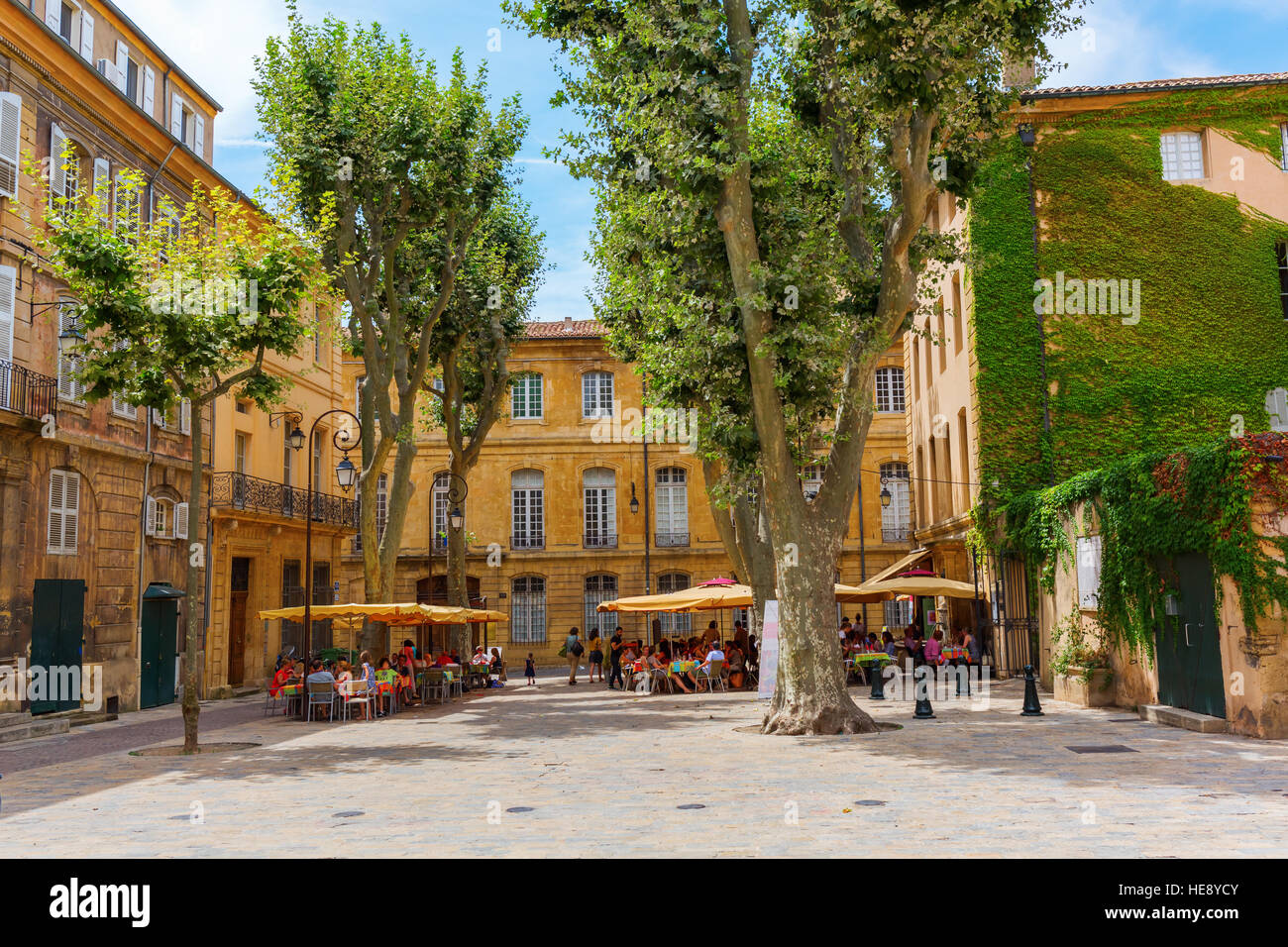picturesque square with cafes in Aix-en-Provence, France Stock Photo ...