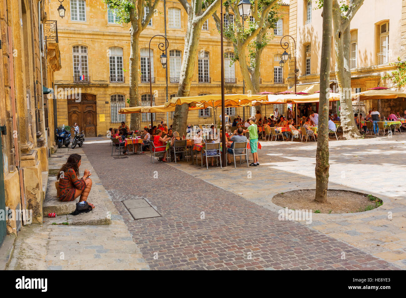 picturesque square with cafes in Aix-en-Provence, France Stock Photo ...