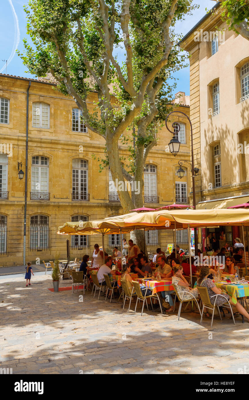 Square aix en provence france hi-res stock photography and images - Alamy