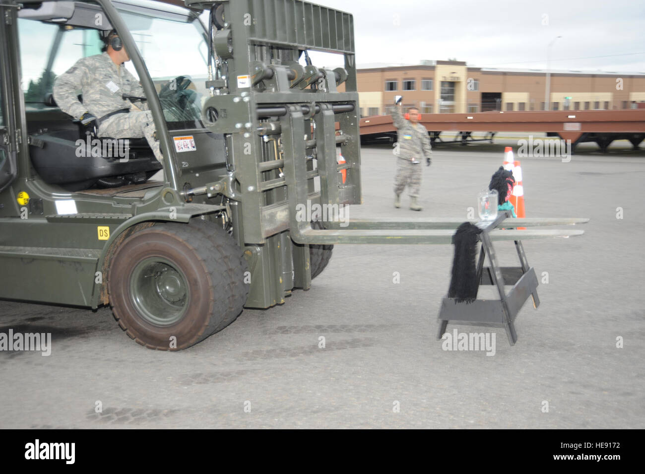 U.S. Air Force Tech. Sgt. Matthew Heifner, 515th Air Mobility ...