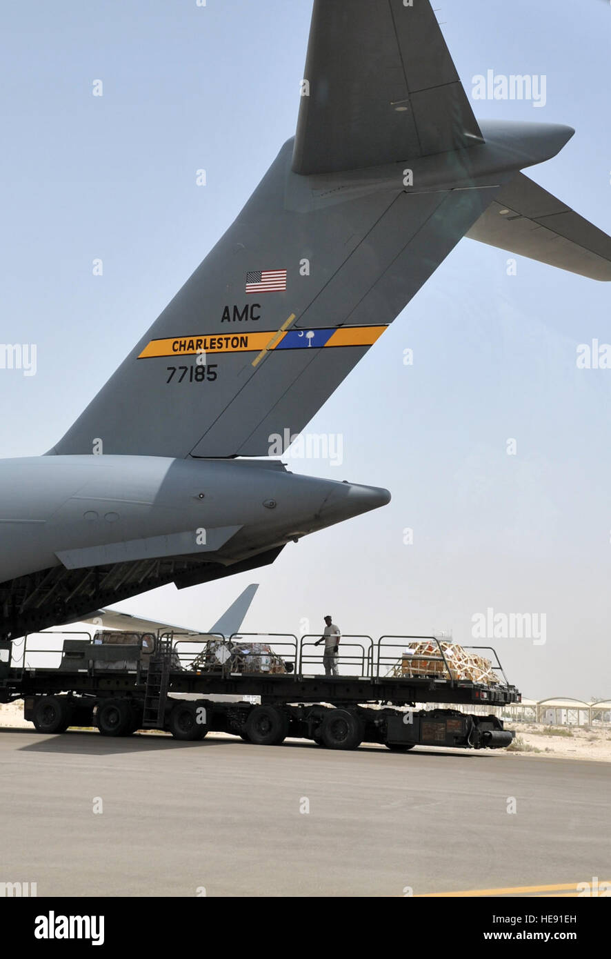 Air transportation Airmen from the 380th Expeditionary Logistics ...