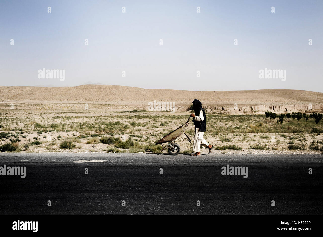 Wheelbarrow military hi-res stock photography and images - Alamy