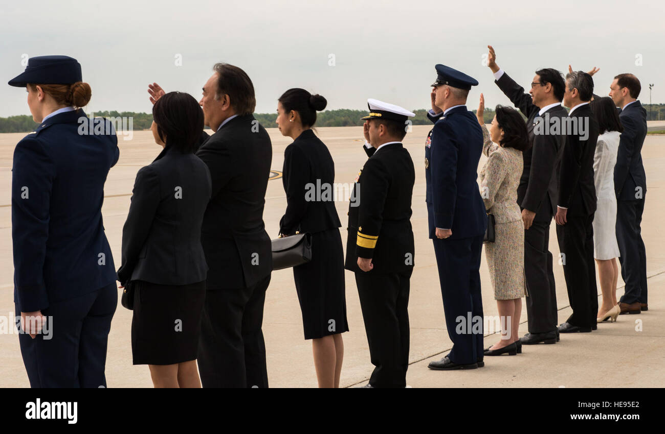 U.S. Air Force Col. Lawrence Havird, 89th Maintenance Group commander ...