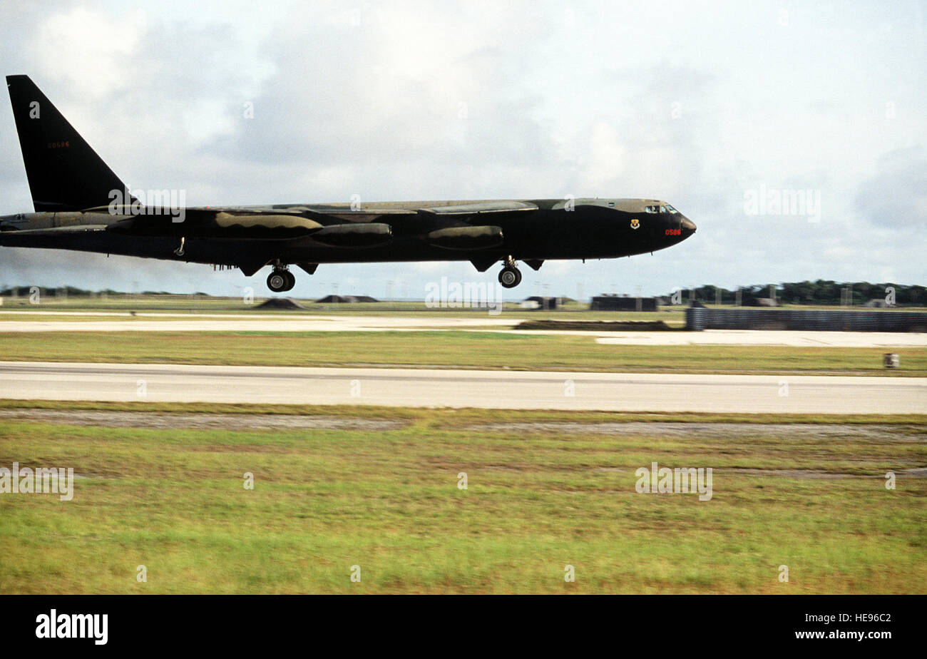 A right side view of a B-52G Stratofortress aircraft landing during ...