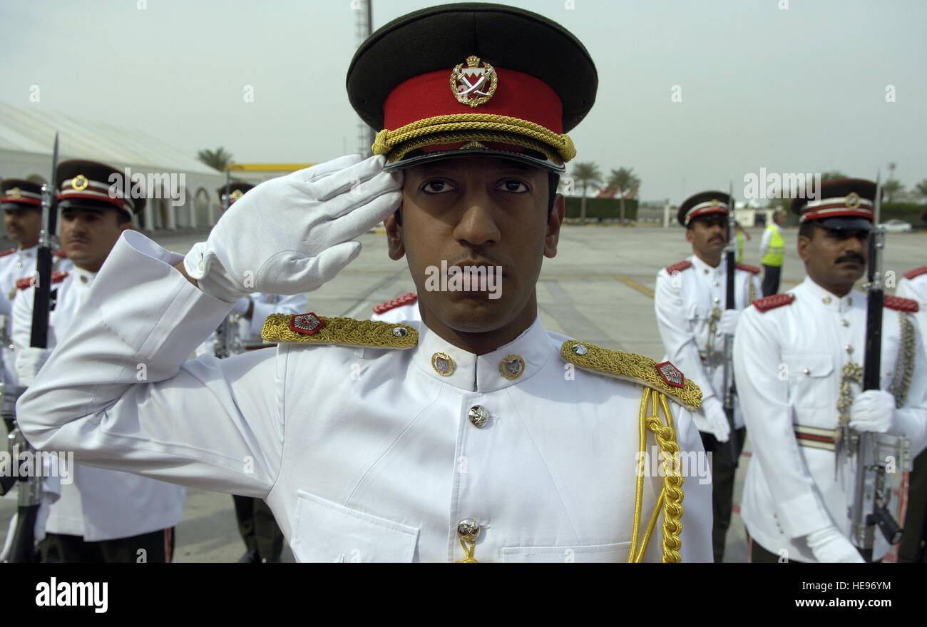 Gurad of honor hi-res stock photography and images - Alamy