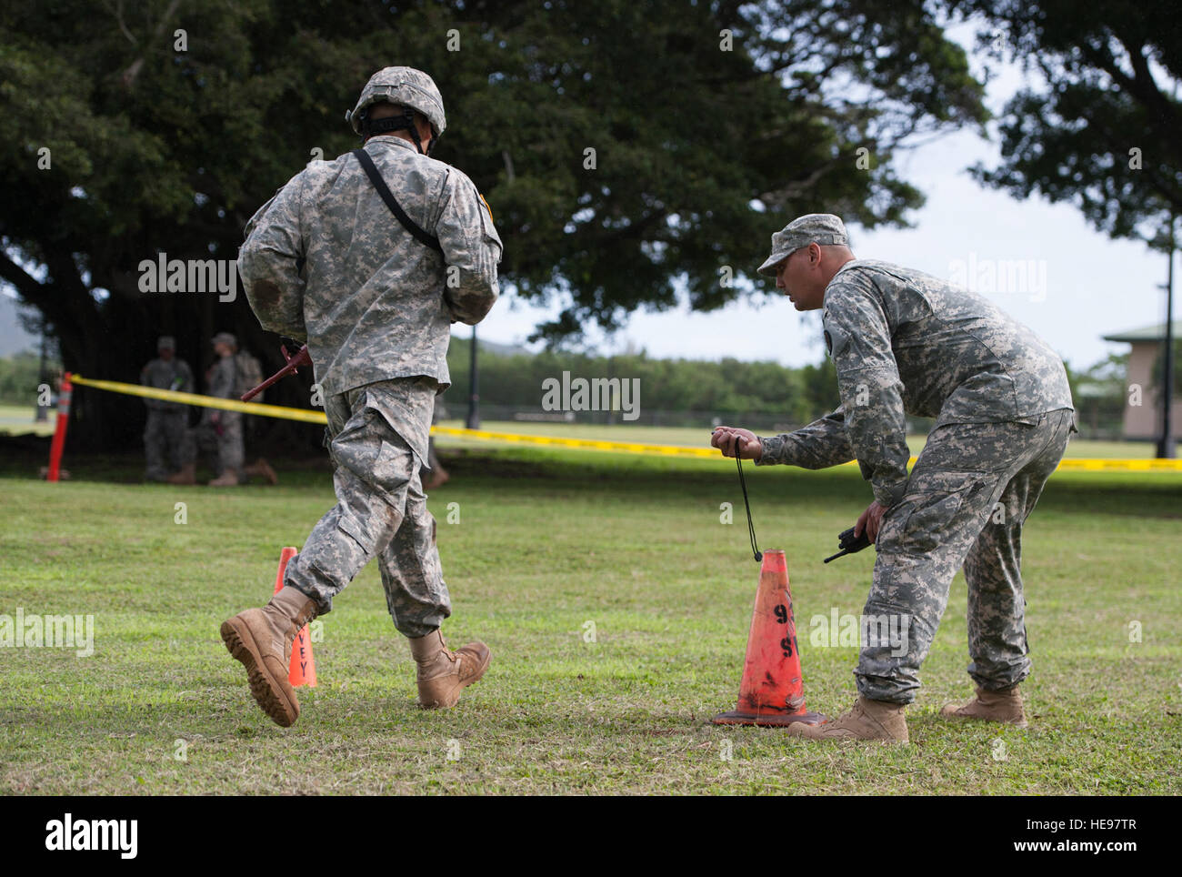 Hawaii Army National Guard and Reserve soldiers complete the Best ...