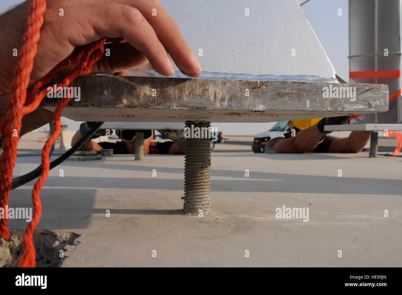 Long leg tower hi-res stock photography and images - Alamy