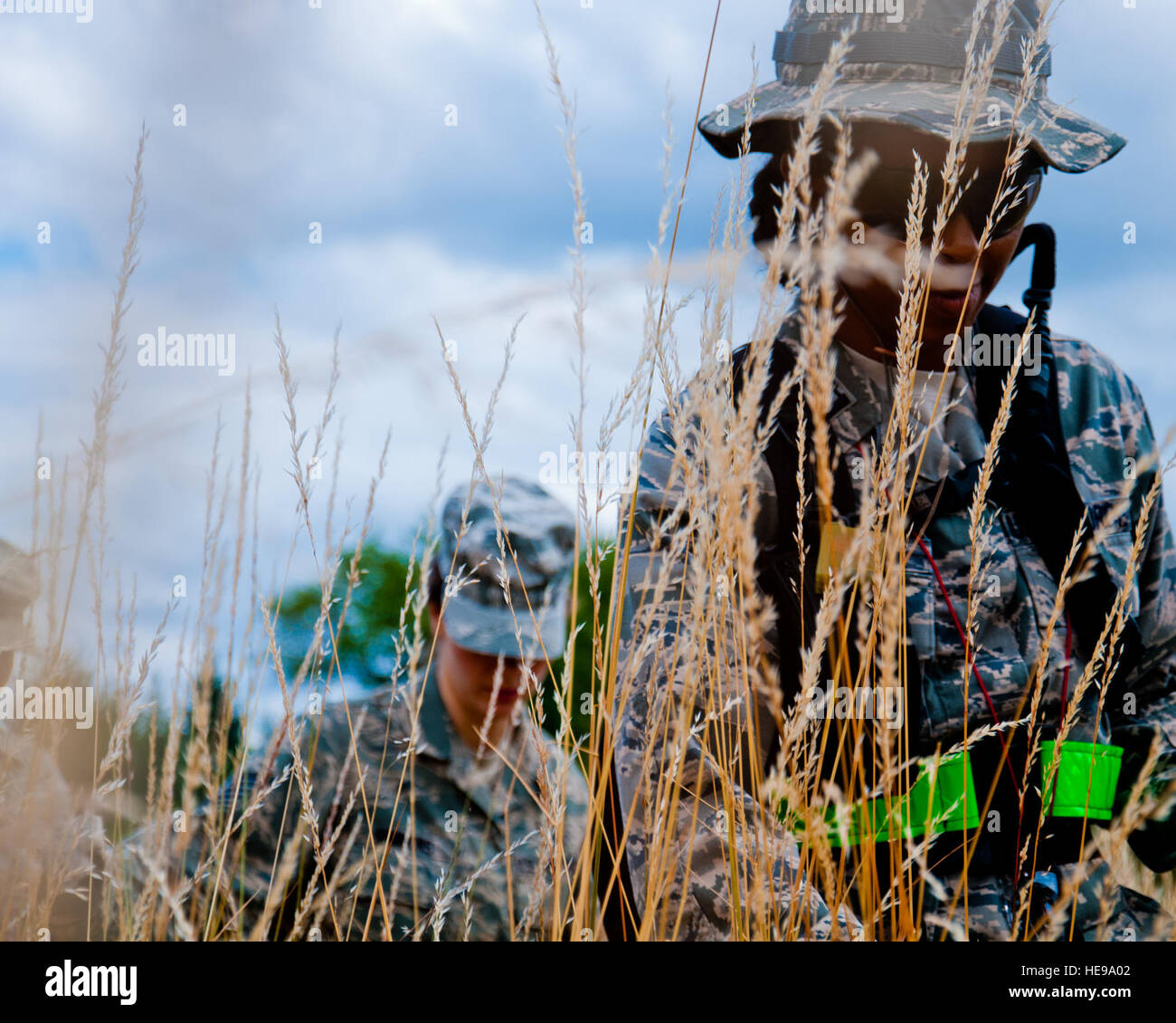 Medics from the 446th Aeromedical Staging Squadron make their way ...