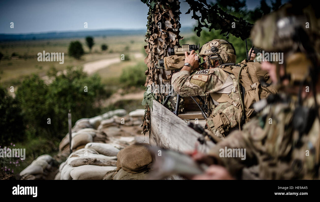 Laser designator rangefinder hi-res stock photography and images - Alamy