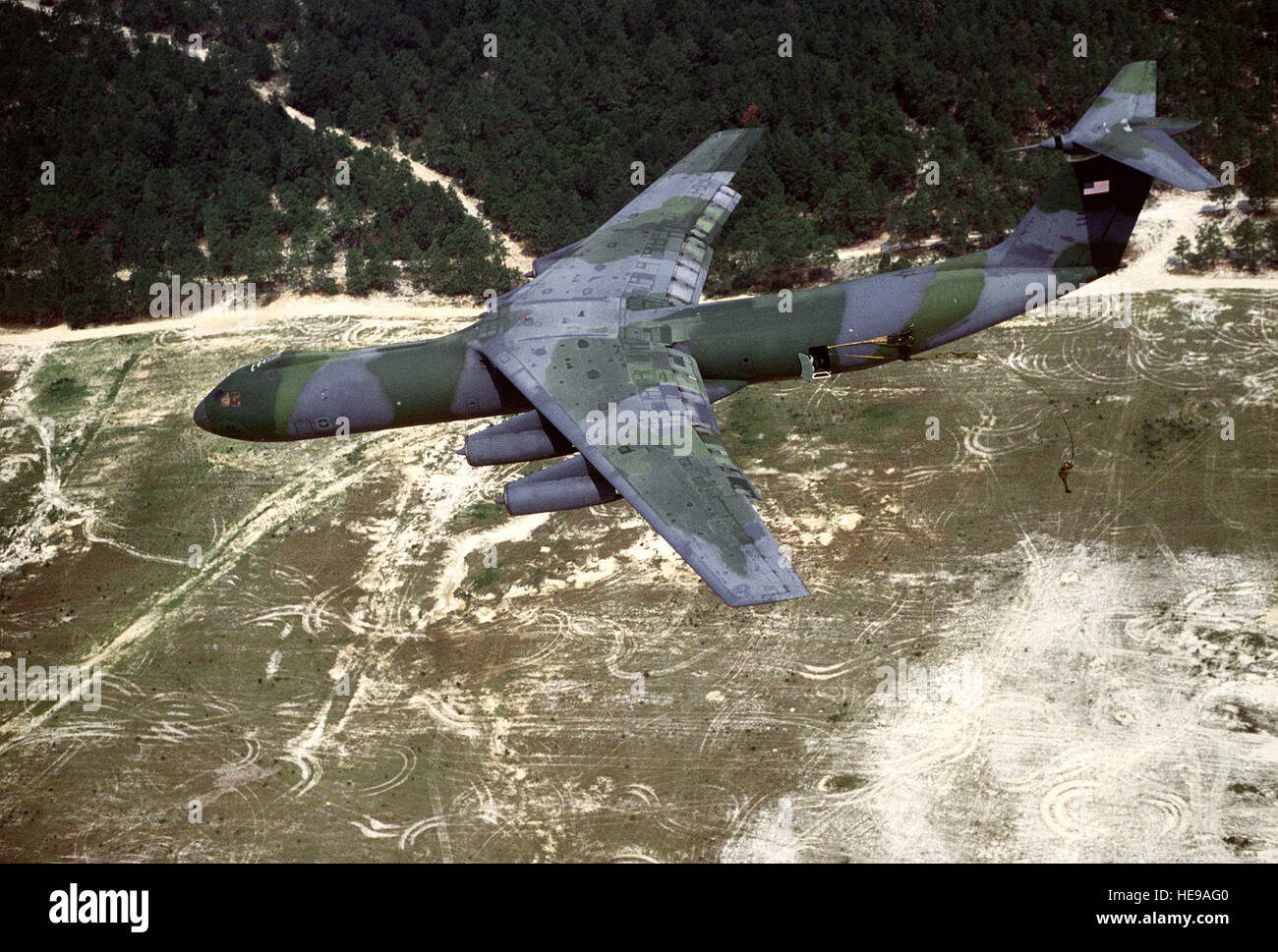 A Military Airlift Command (MAC) C-141B Starlifter transport aircraft ...