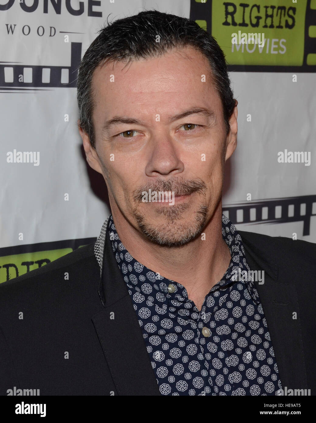 Linea vertical hi-res stock photography and images - Alamy