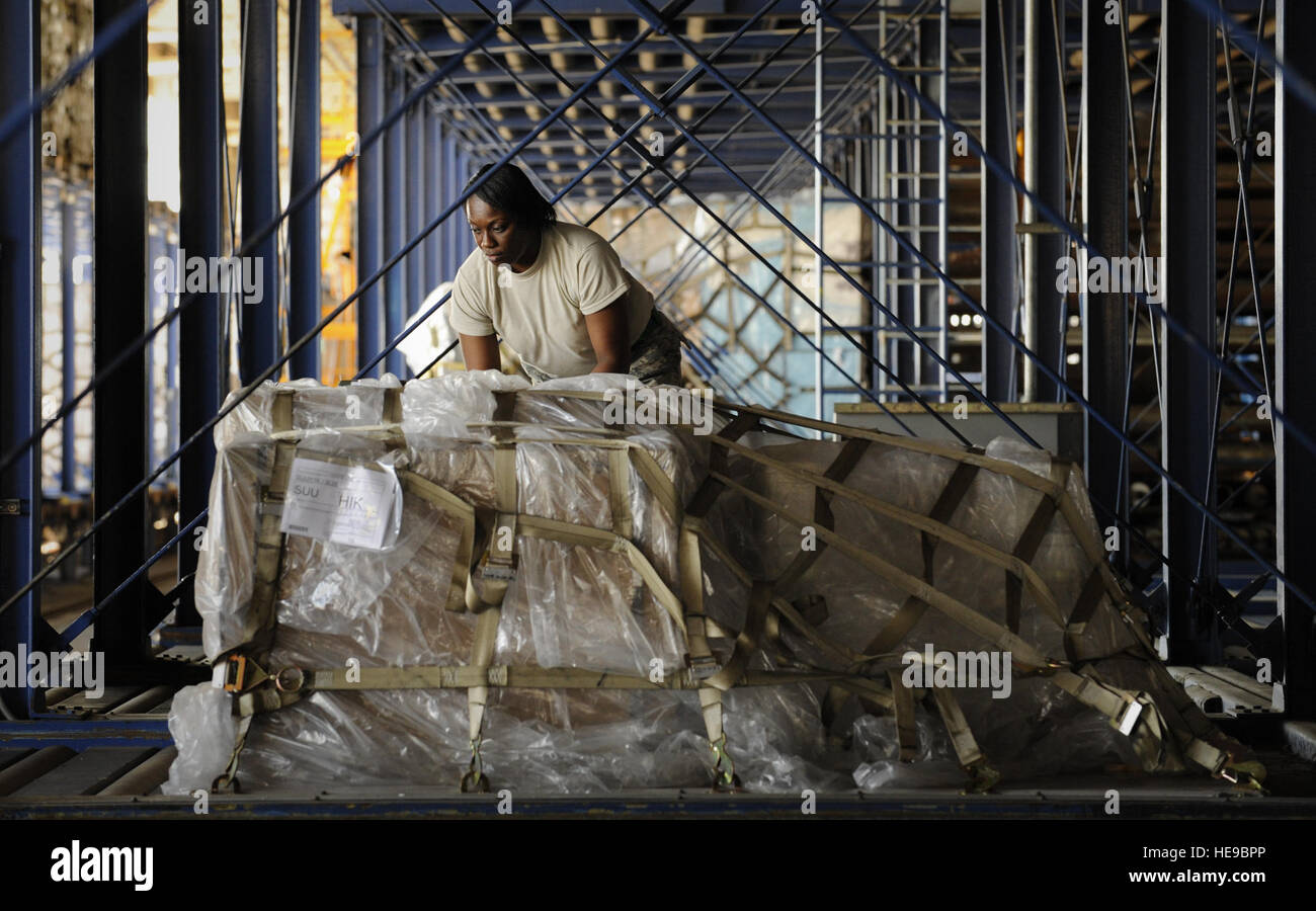 Elevated transfer vehicle hi-res stock photography and images - Alamy