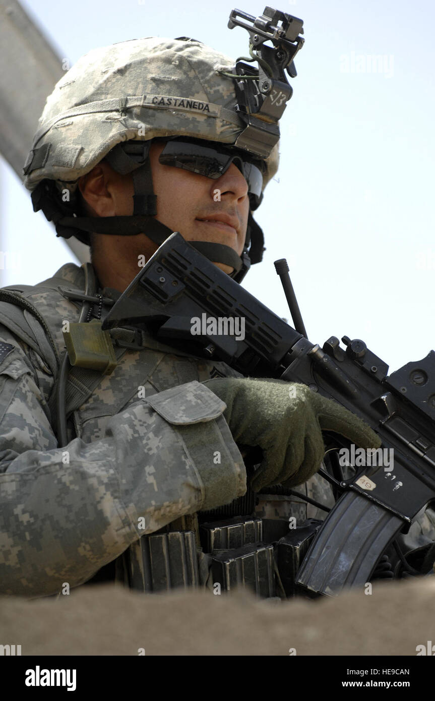 U.S. Army Staff Sgt. Arnulfo Castaneda, from 1st Battalion, 27th ...