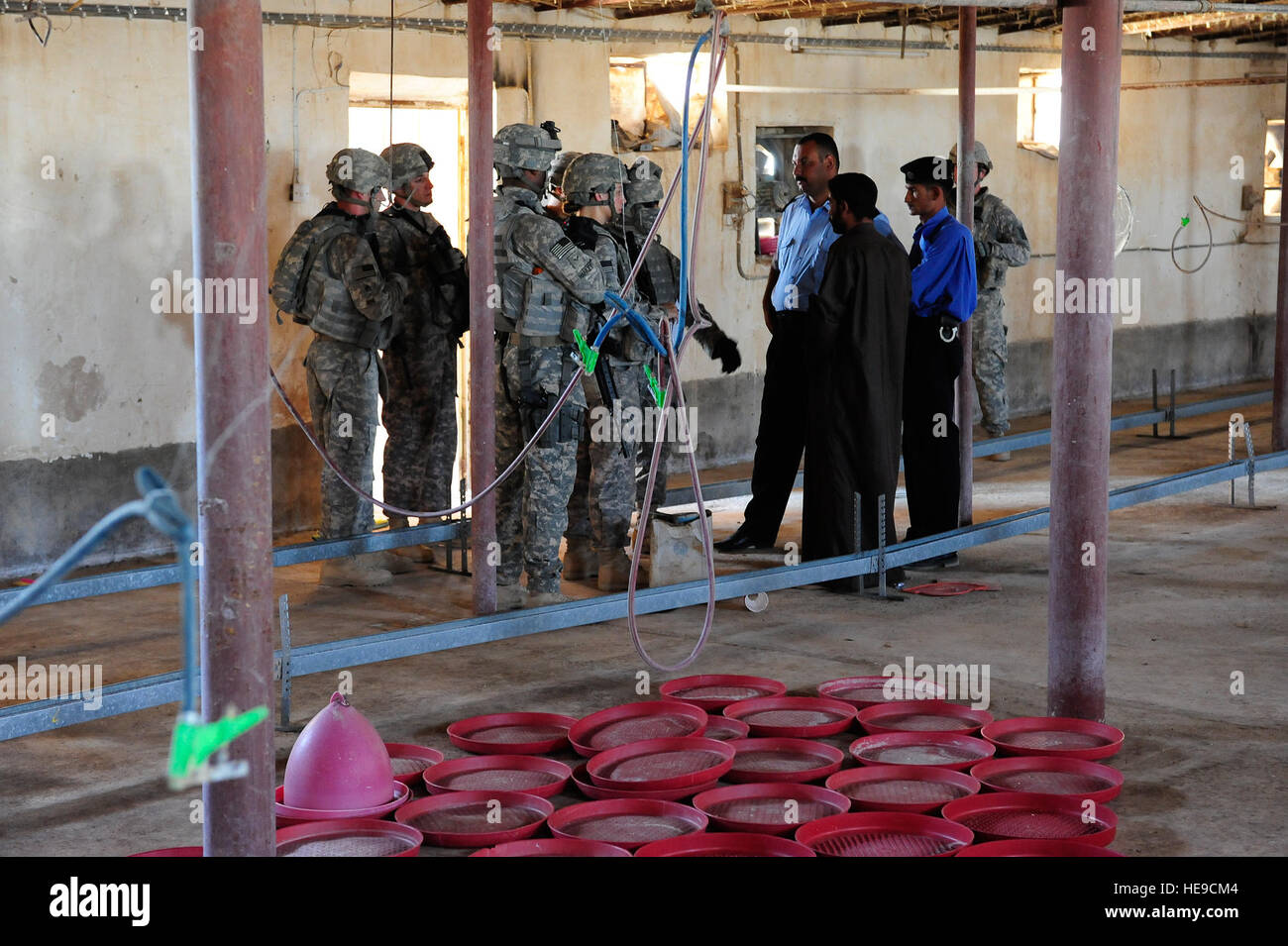 U.S. Soldiers from Security Detachment, 25th Special Troops Battalion ...