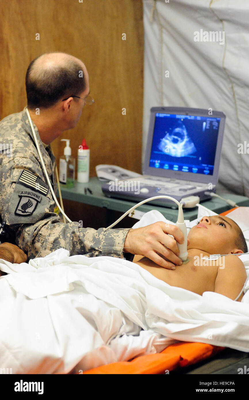 U.S. Army Col. John Scott, deputy commander of Clinical Services, 1st ...
