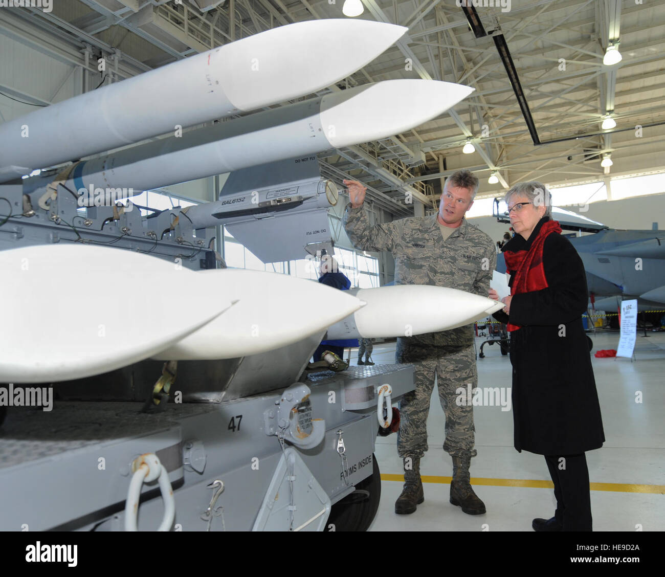 Oregon Air National Guard Master Sgt. John Lakoduk, 142nd Fighter Wing ...