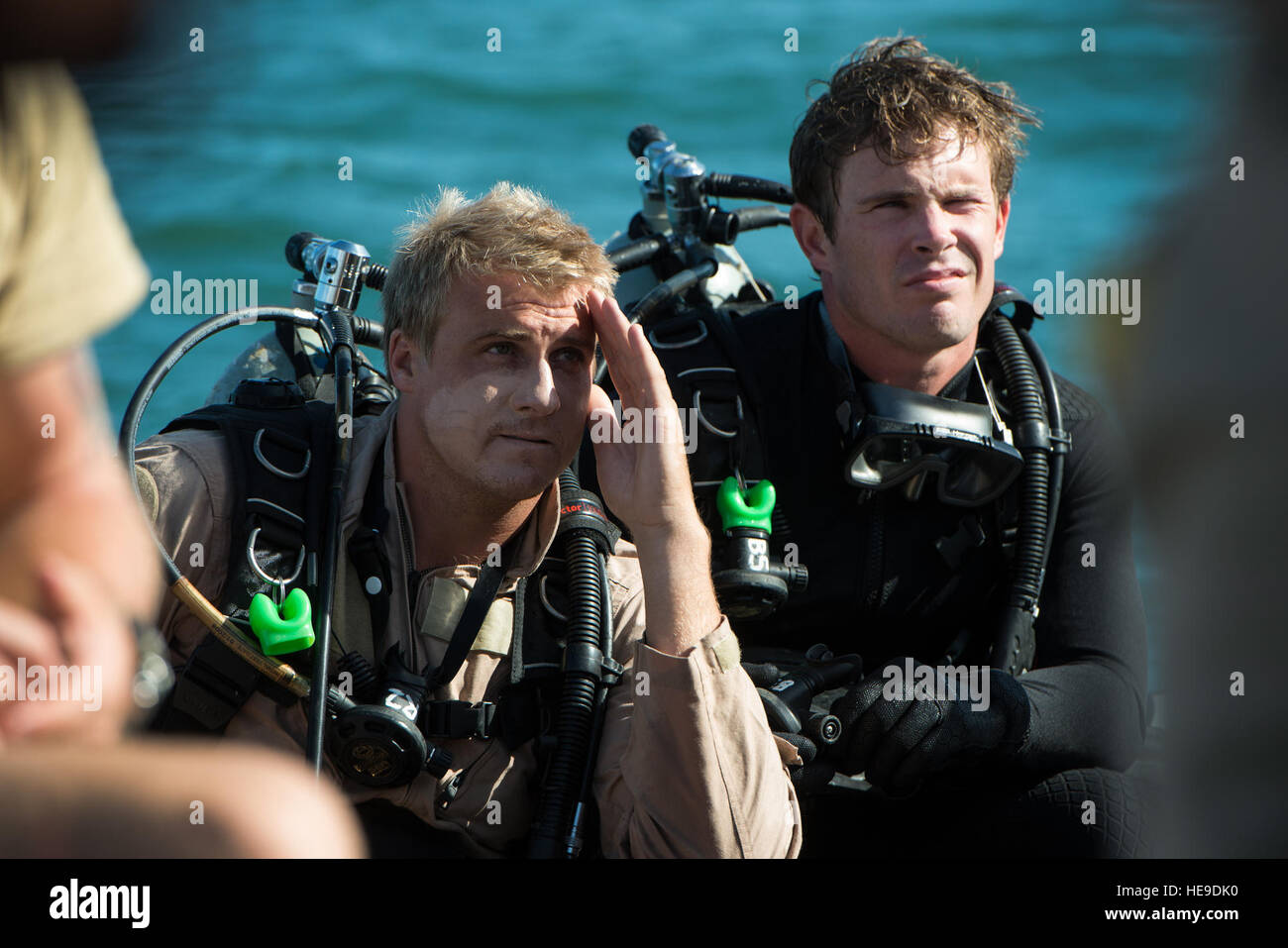 Royal Australian Navy clearance divers from Australian Clearance Diving ...