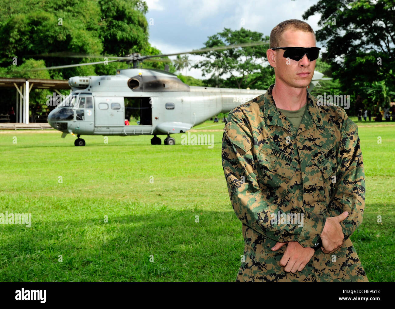 French air force puma helicopter hi-res stock photography and images ...