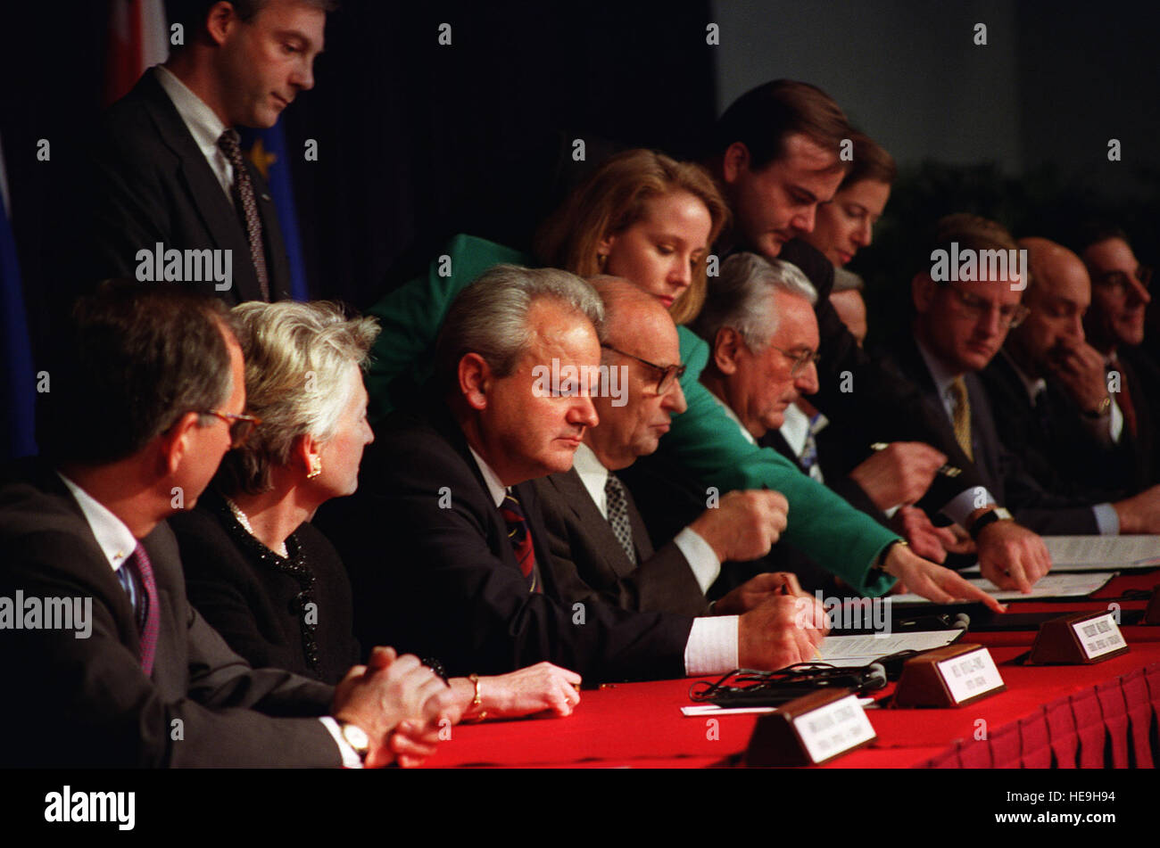Dayton agreement 1995 hi-res stock photography and images - Alamy