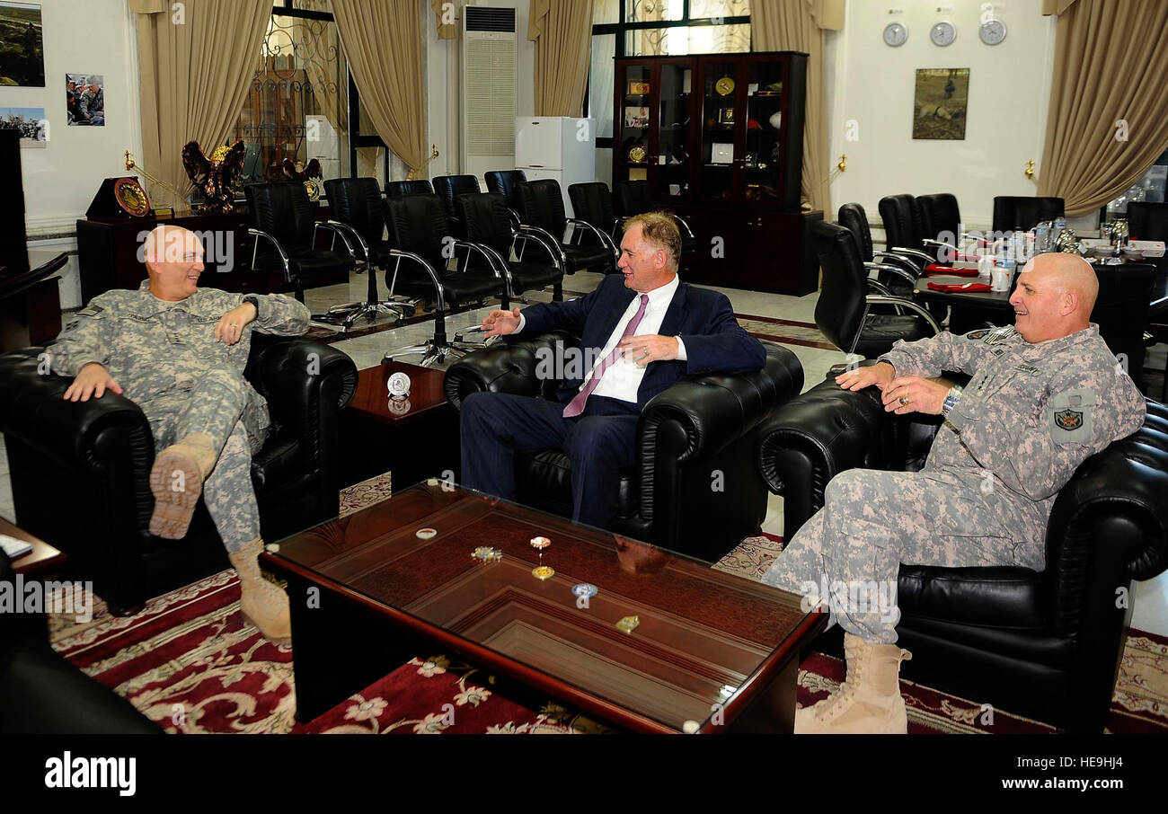 Camp victory iraq air force hi-res stock photography and images - Alamy