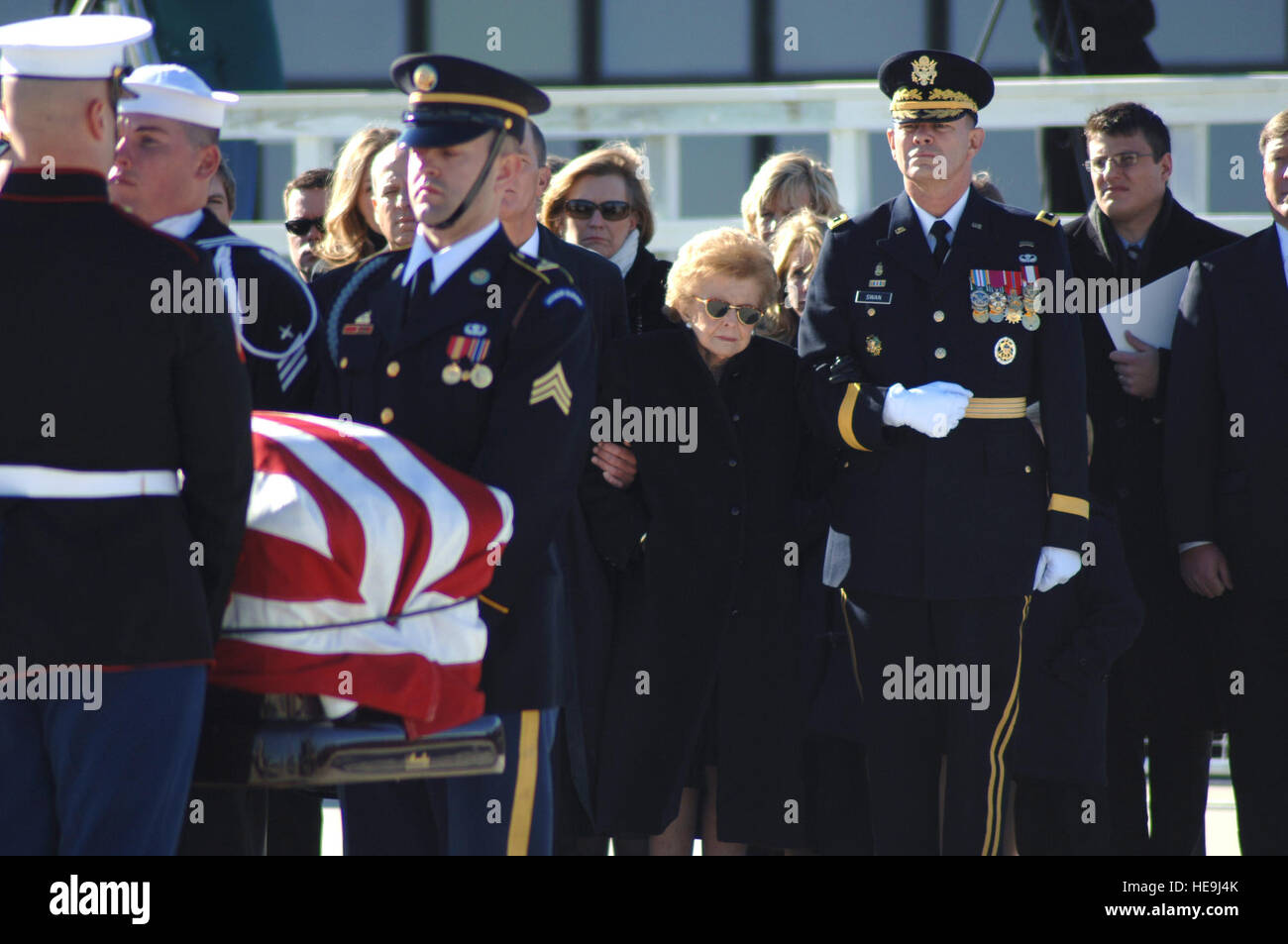 ANDREWS AIR FORCE BASE, Md --Former first lady Betty Ford is comforted ...
