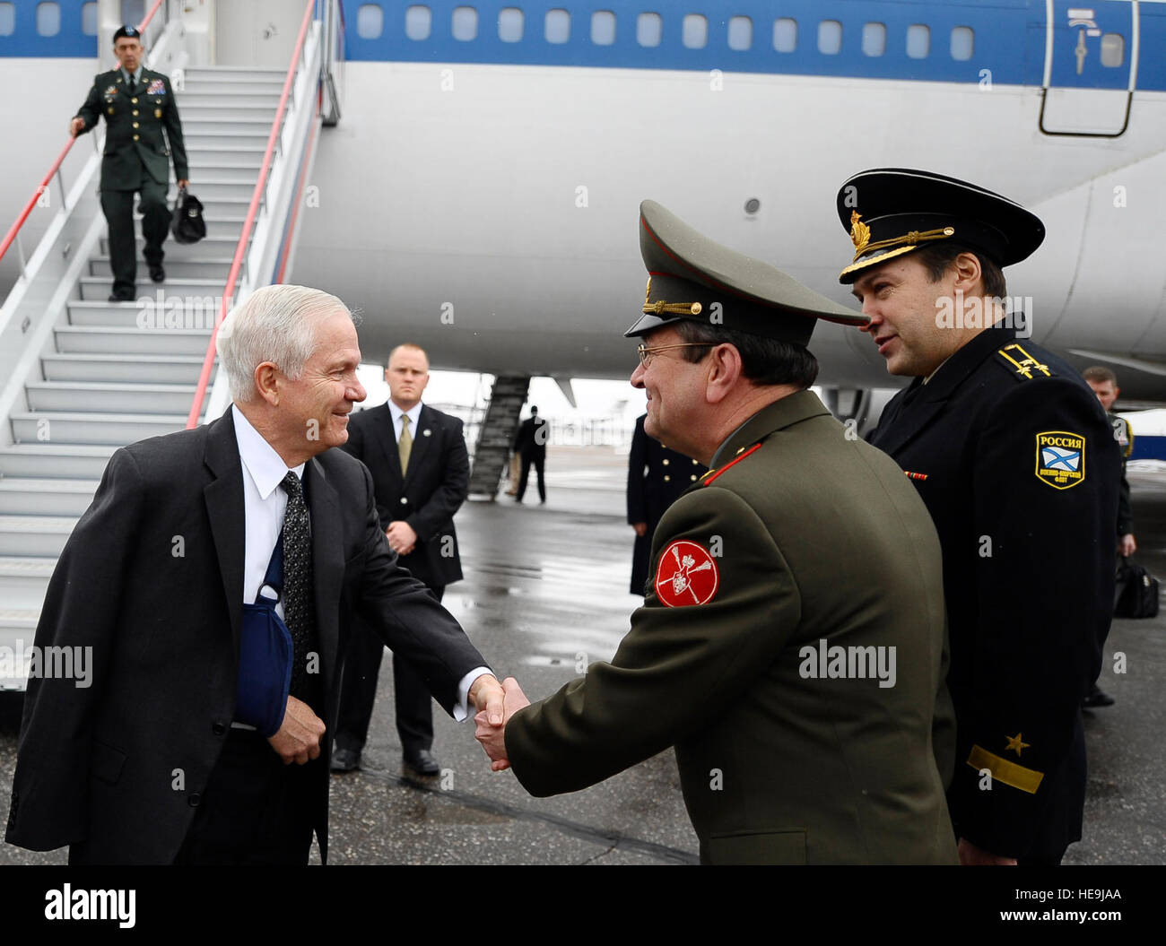 Secretary gates hi-res stock photography and images - Alamy