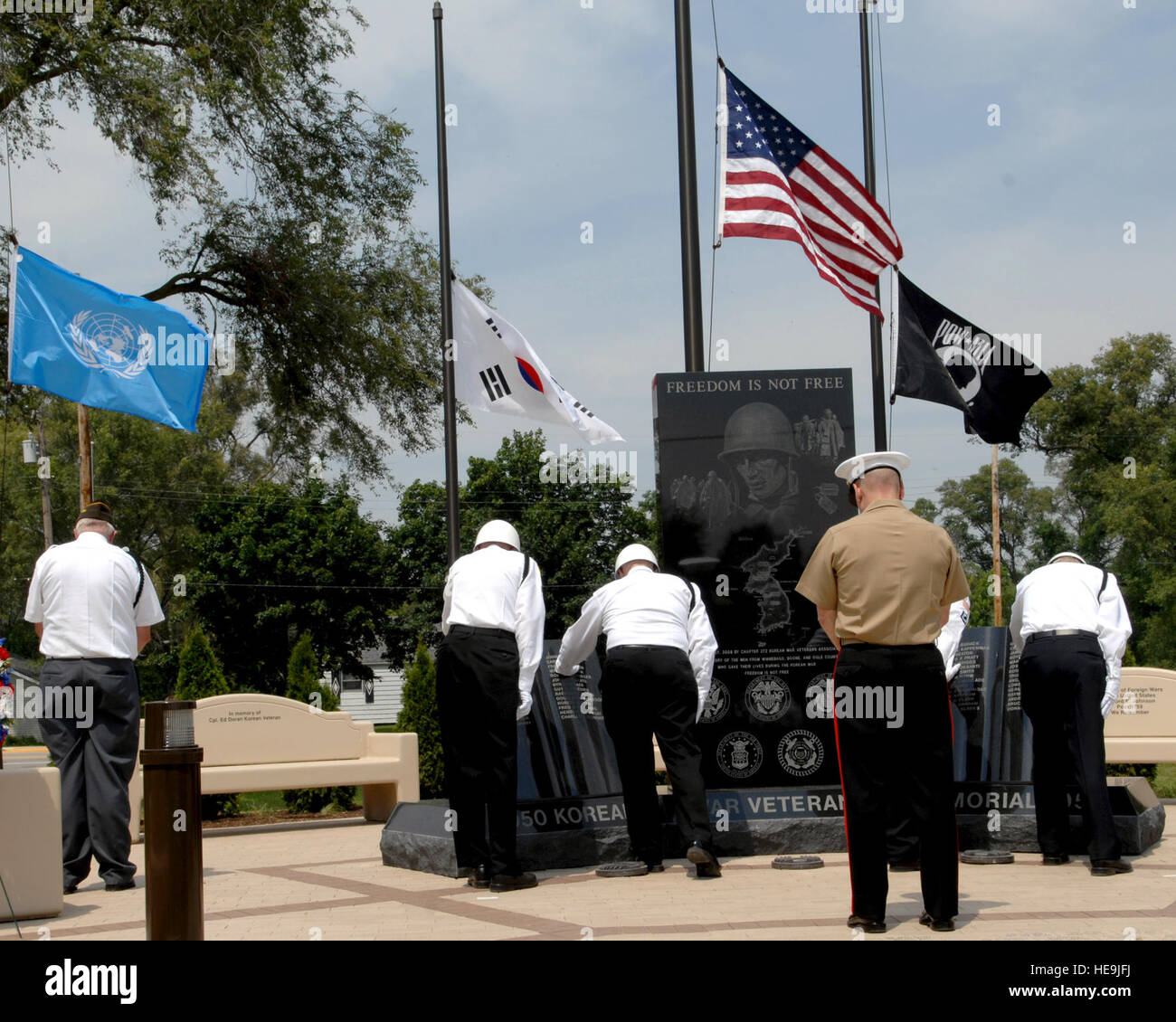 Vice Chairman of the Joint Chiefs of Staff Marine Gen. James E ...