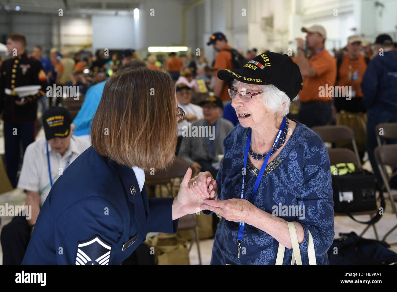 World war ii purple heart recipient hi-res stock photography and images ...