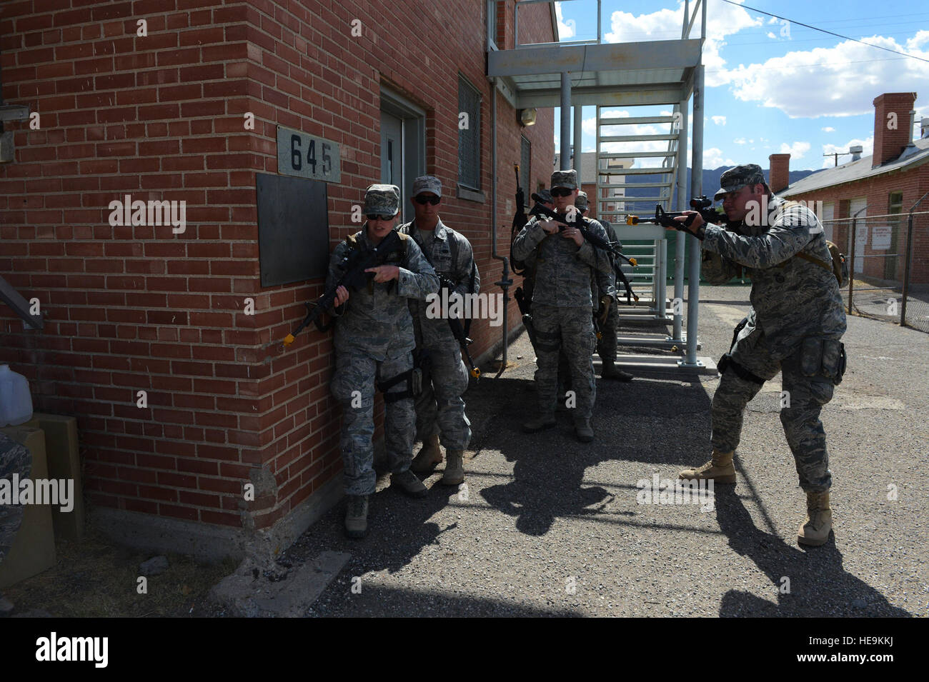 Security airmen participate in 18 day hi-res stock photography and ...