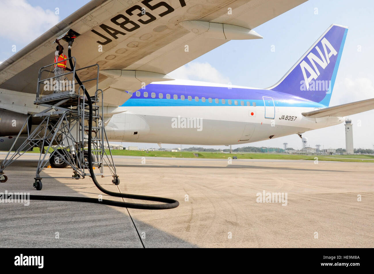 Transient alert crew hi-res stock photography and images - Alamy