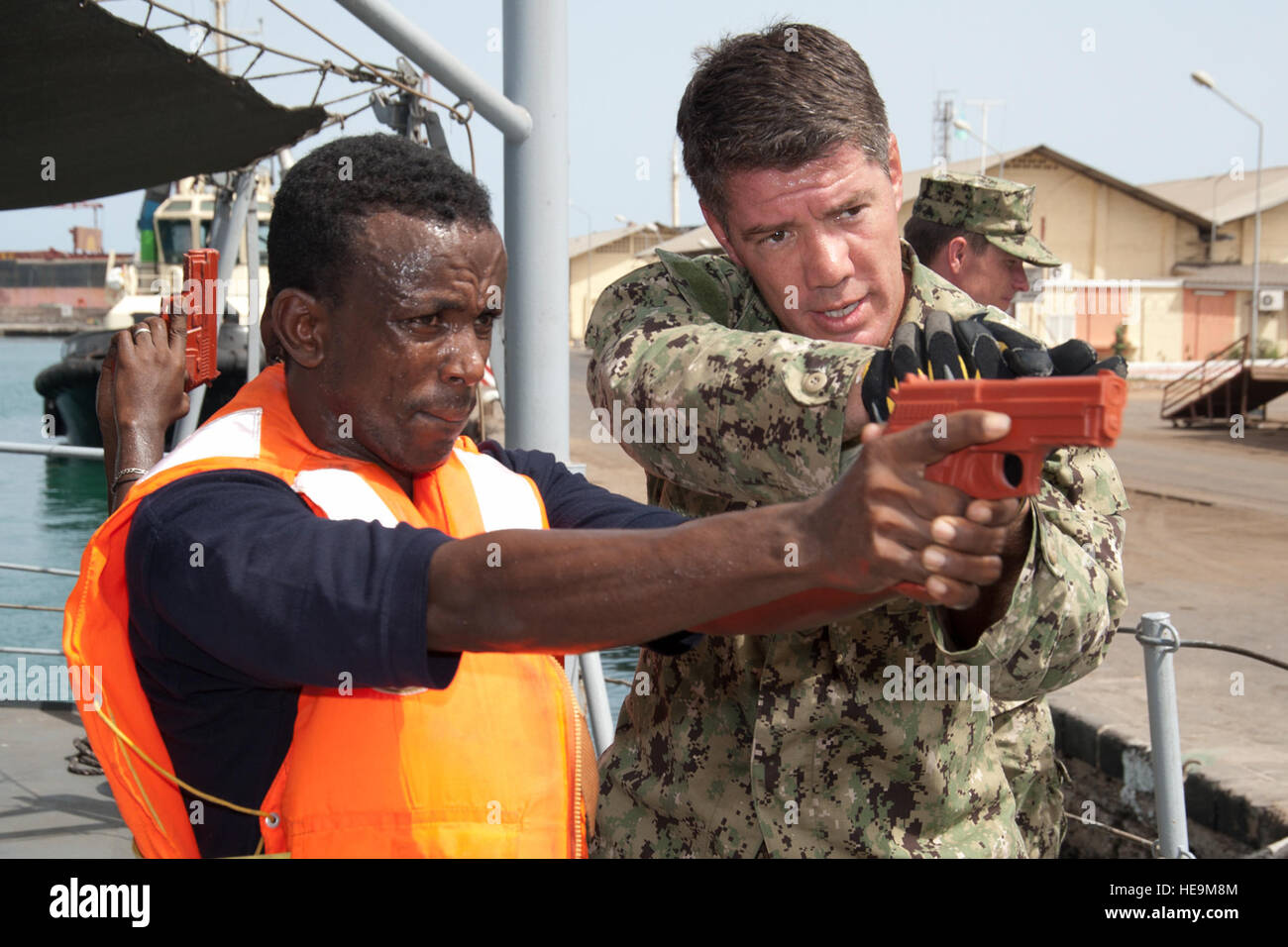 PPORT OF DJIBOUTI, Djibouti (May 28, 2012) – U.S. Navy Petty Officer ...