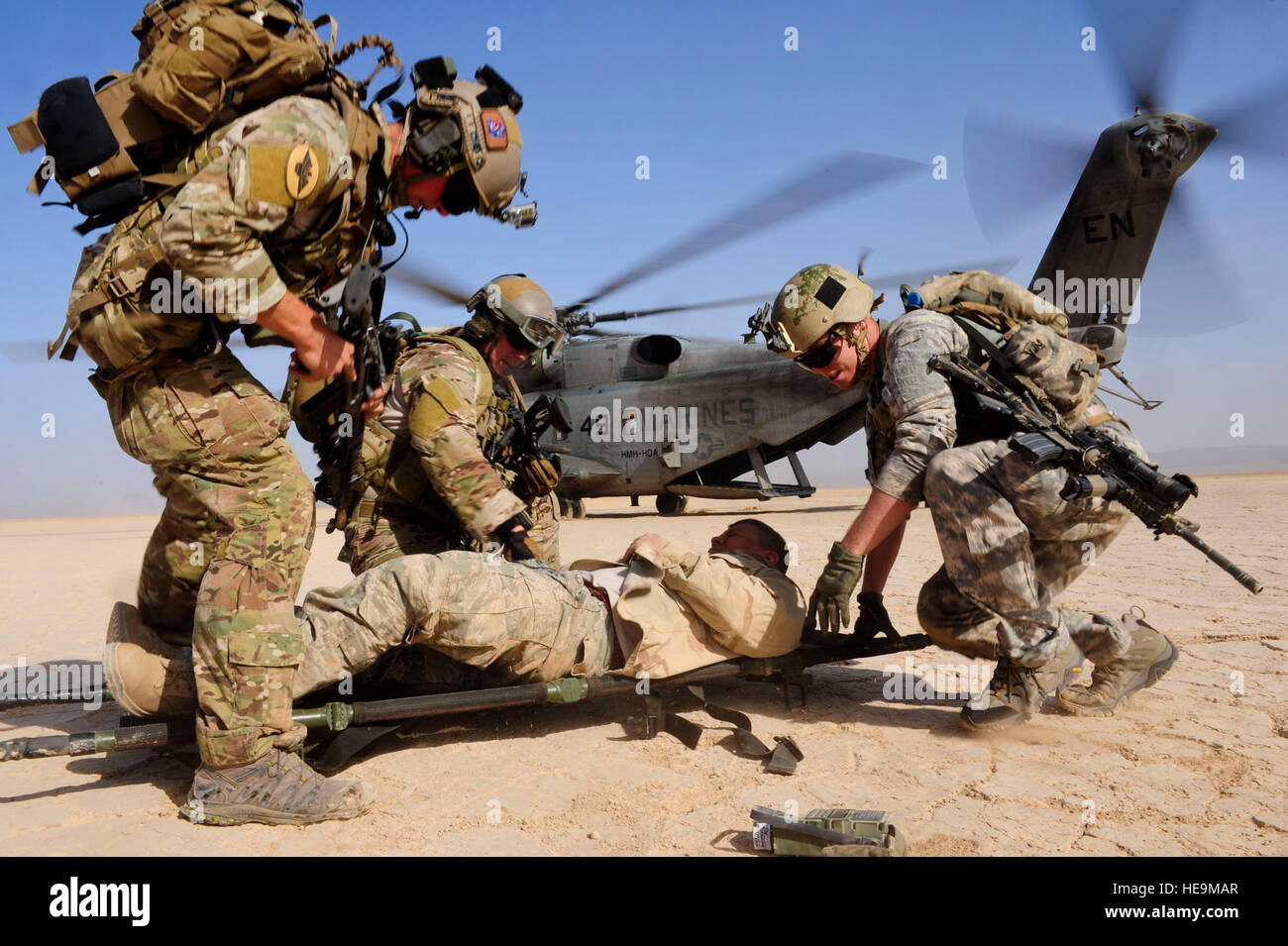 2nd battalion 138th field artillery hi-res stock photography and images ...