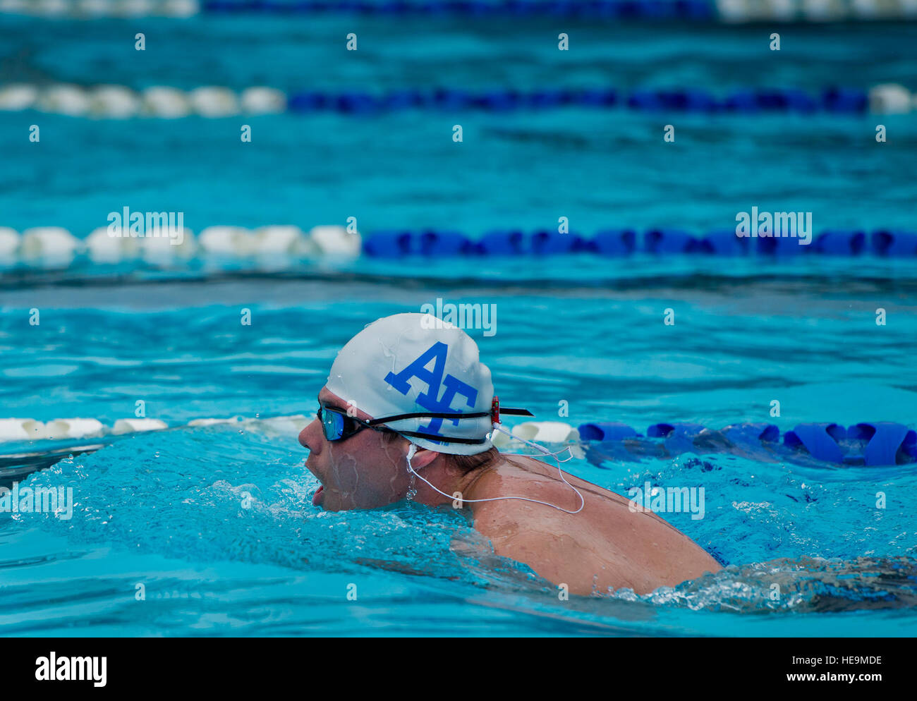 Timothy Babb, an Air Force Wounded Warrior athlete, swims laps during ...