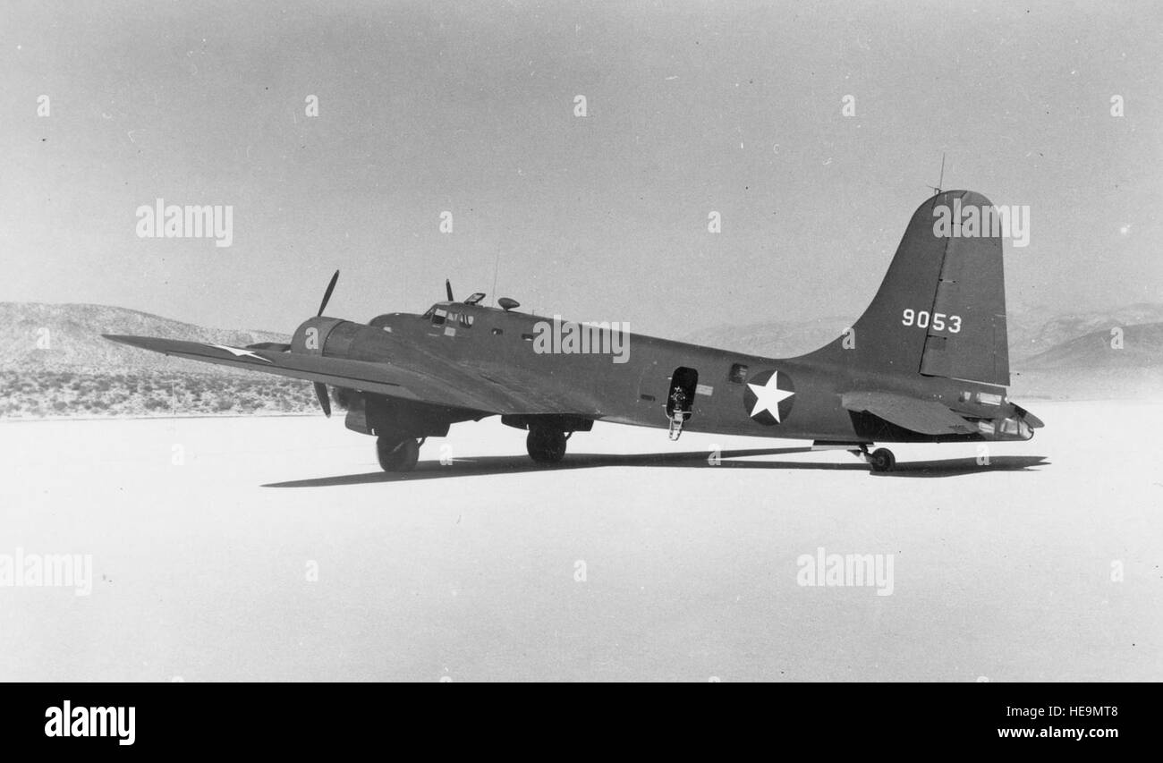 Muroc lake military base hi-res stock photography and images - Alamy