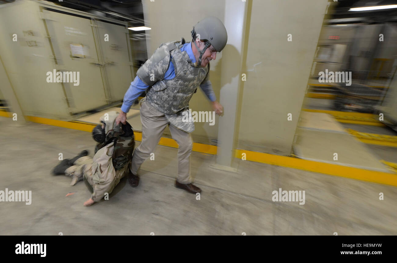 Kevlar vest test hi-res stock photography and images - Alamy