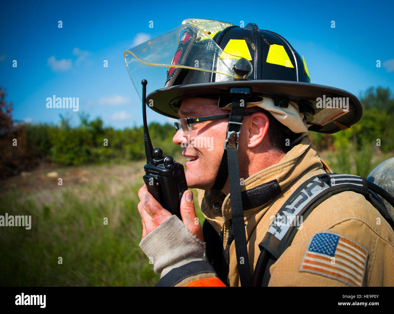 Put out major aircraft fires hi-res stock photography and images - Alamy