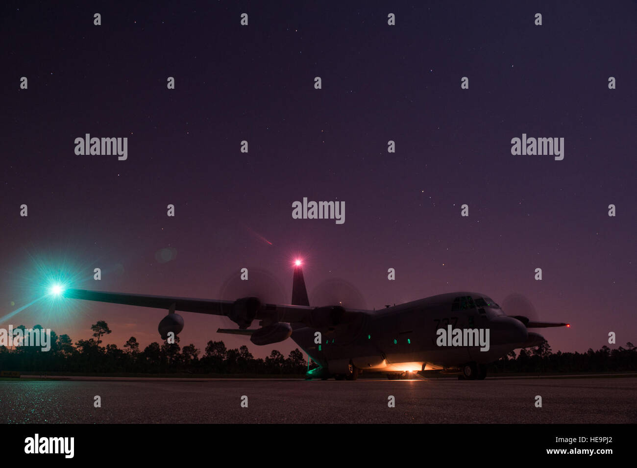 Marine air refueler transport hi-res stock photography and images - Alamy