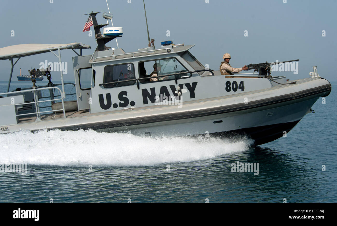 Us navy sea ark security boat hi-res stock photography and images - Alamy