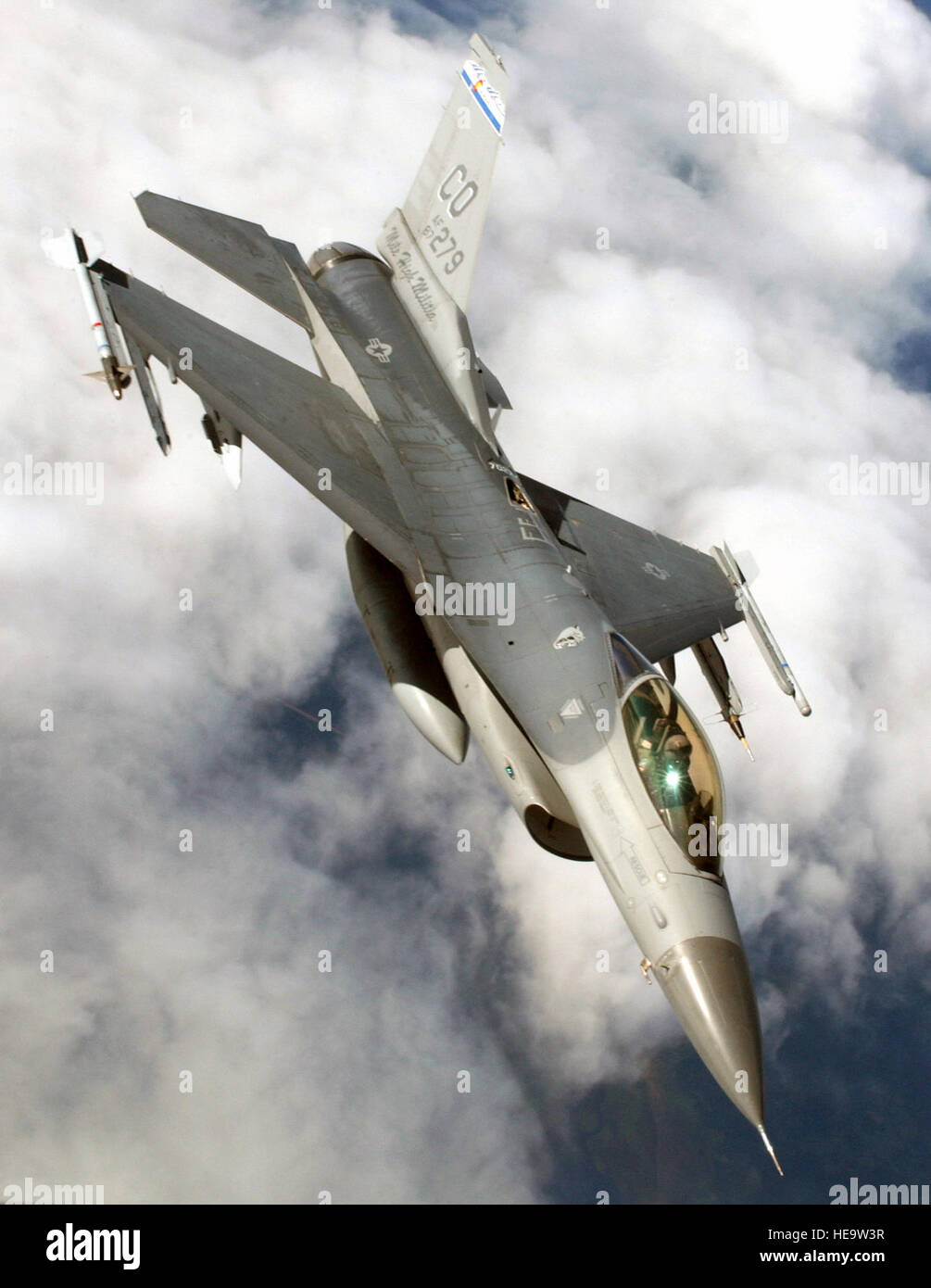A US Air Force (USAF) F-16C Fighting Falcon, 120th Fighter Squadron (FS ...