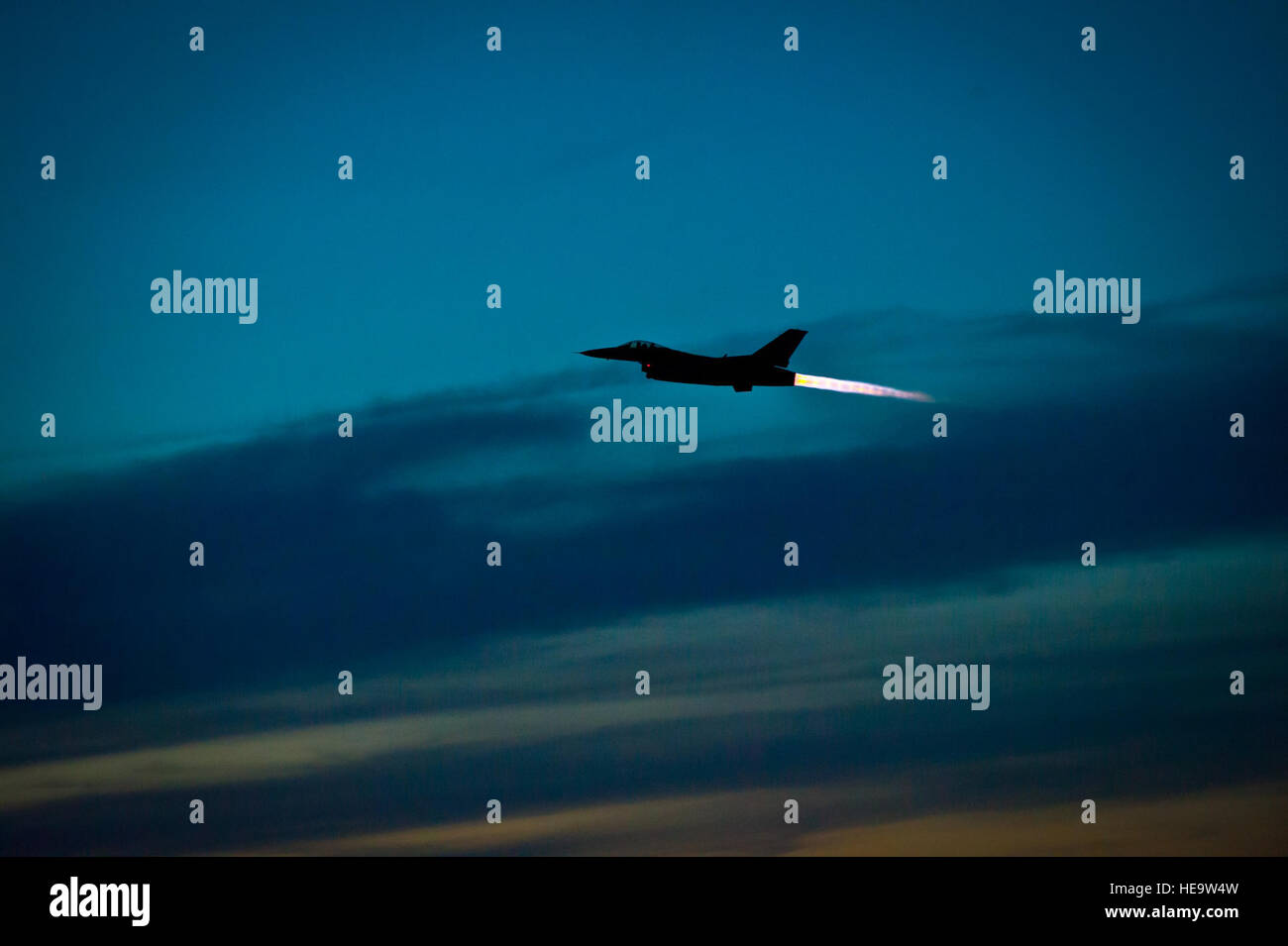 An F-16 Fighting Falcon takes off at Holloman Air Force Base, N.M., May ...