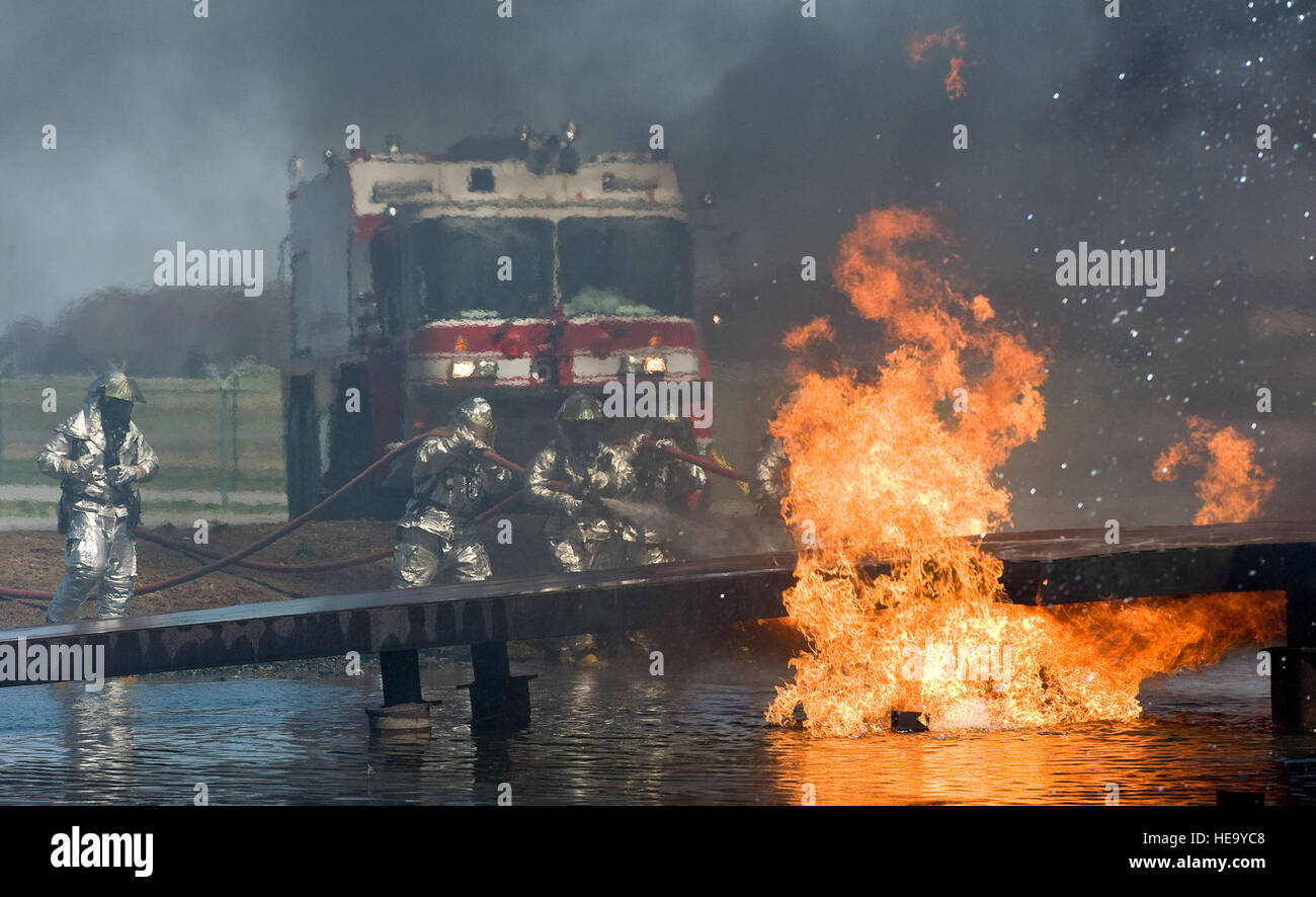 Aircraft fire trainer hi-res stock photography and images - Alamy