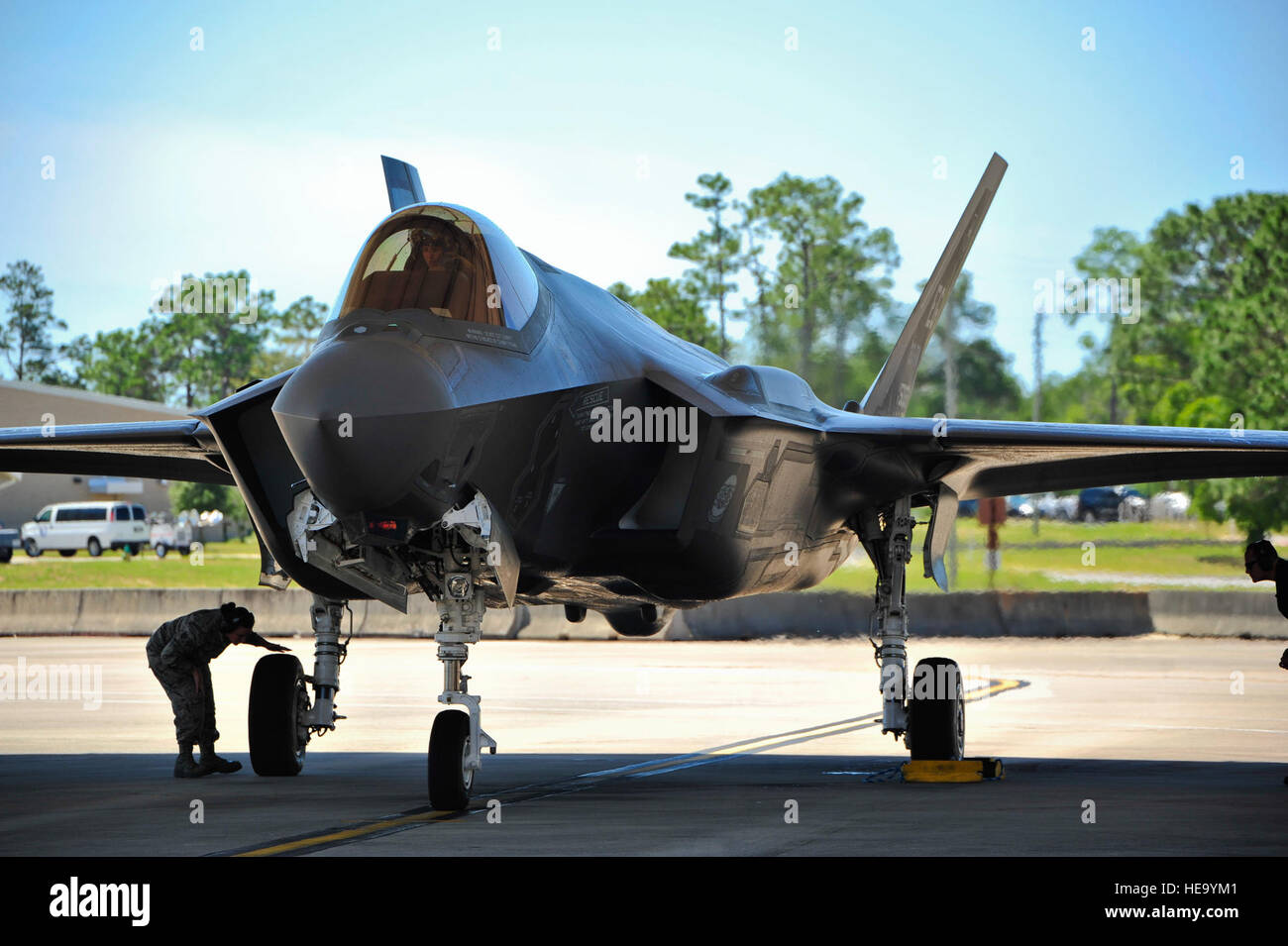 Mau mau fighter hi-res stock photography and images - Alamy
